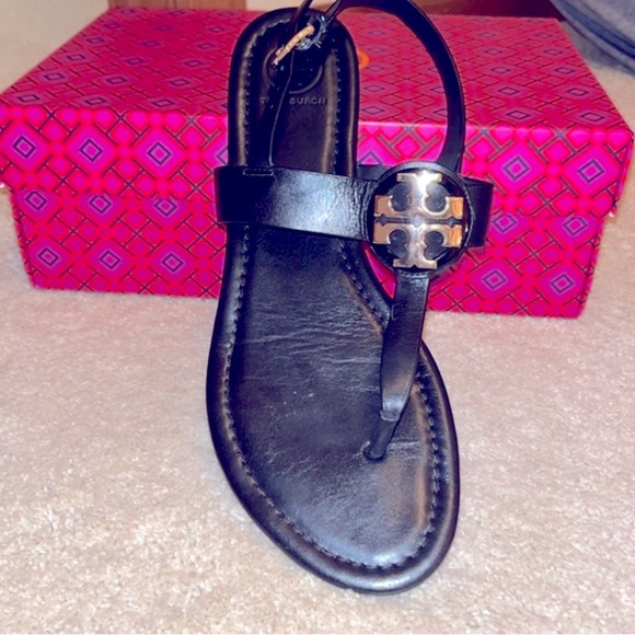 Tory Burch | Shoes | Amputee Left Shoe Only Tory Burch Bryce Flat Thong ...
